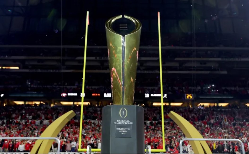 How Many Teams are in the College Football Playoff? – CFB Select